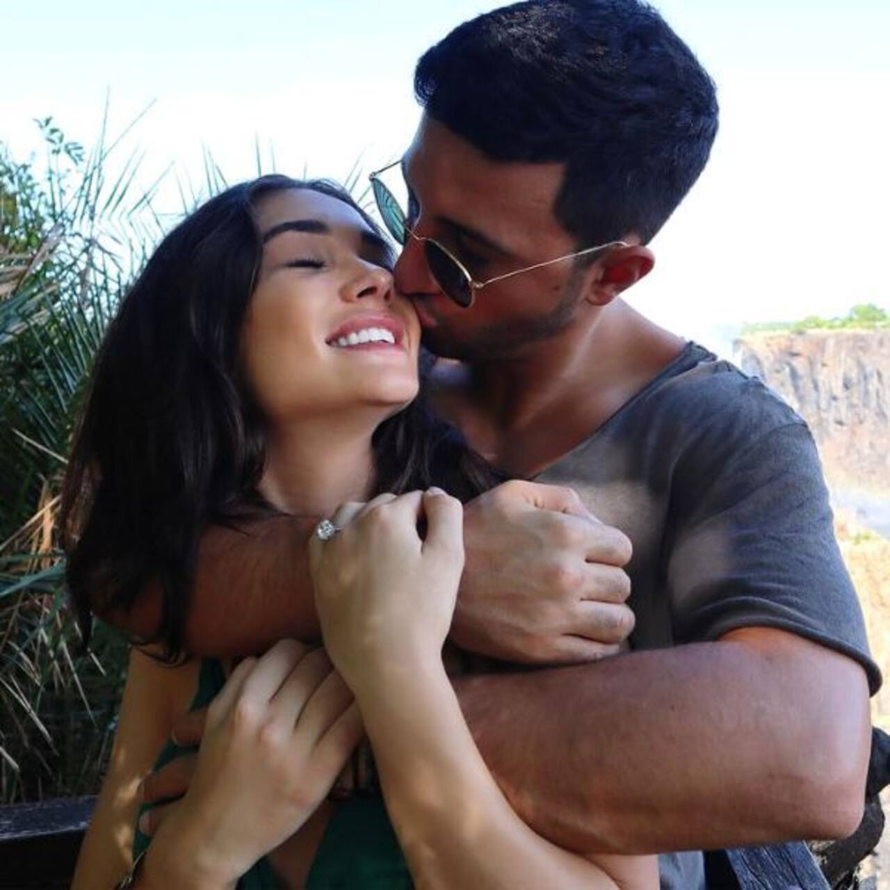 Amy Jackson to have a beach side Greek wedding with fiancé George ...