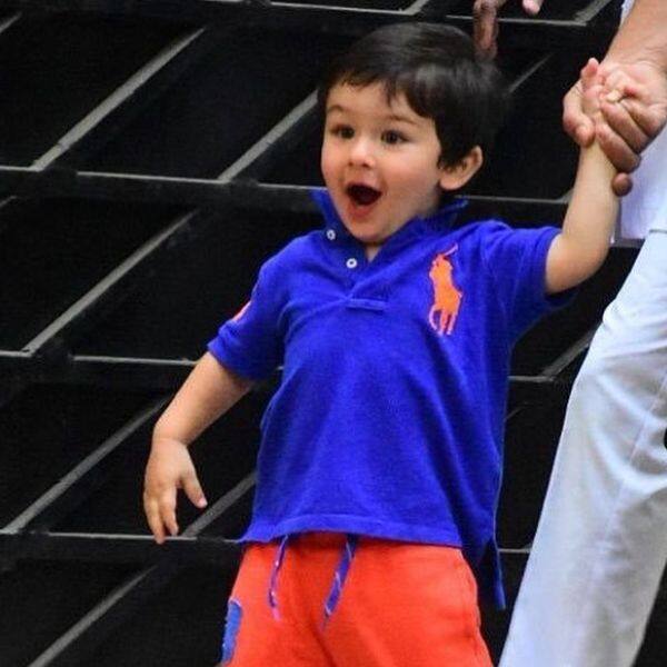 [Hq Pics] Taimur gets a new toy - a Guitar! - Bollywood News & Gossip ...