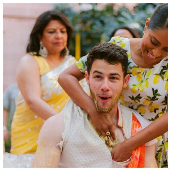 [UNSEEN PHOTOS] Priyanka Chopra’s BFF Lilly Singh mercilessly smeared ...