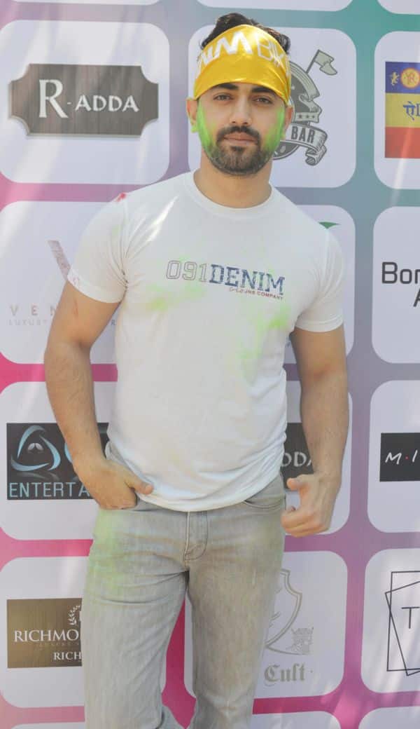 Ekta Kapoor's Holi party: Erica Fernandes, Parth Samthaan, Karishma ...