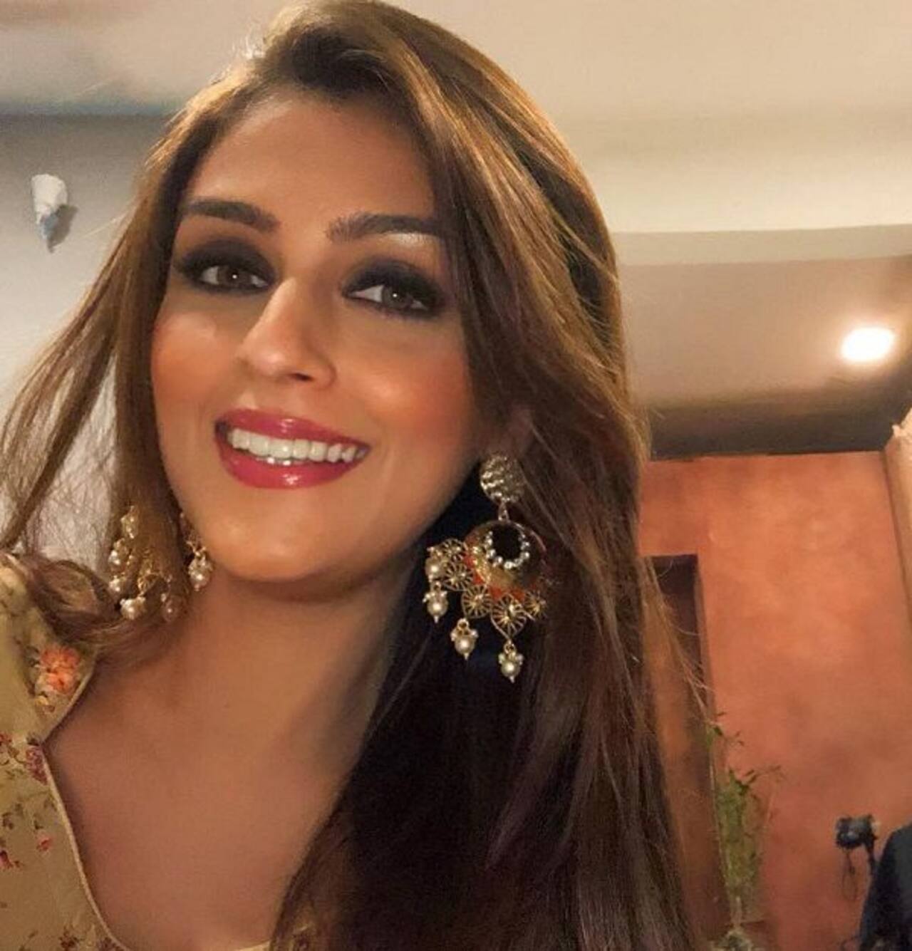 Aarti Chabria gets ENGAGED to her Mr Right in Mauritius - Bollywood ...