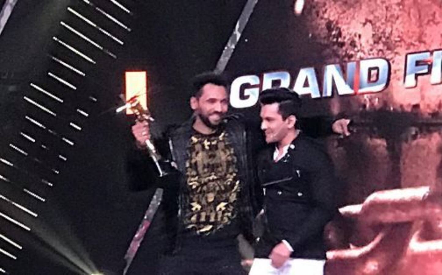 Fans erupt in joy as Punit J Pathak is crowned winner of Khatron Ke ...