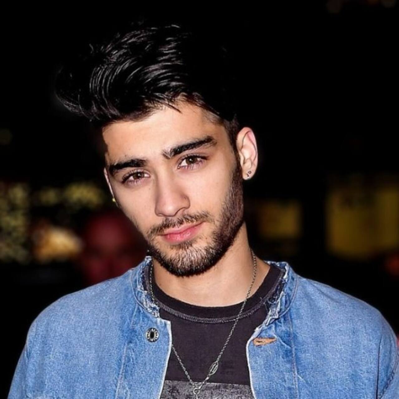 Zayn Malik sings A whole new world for the Disney classic Aladdin ...