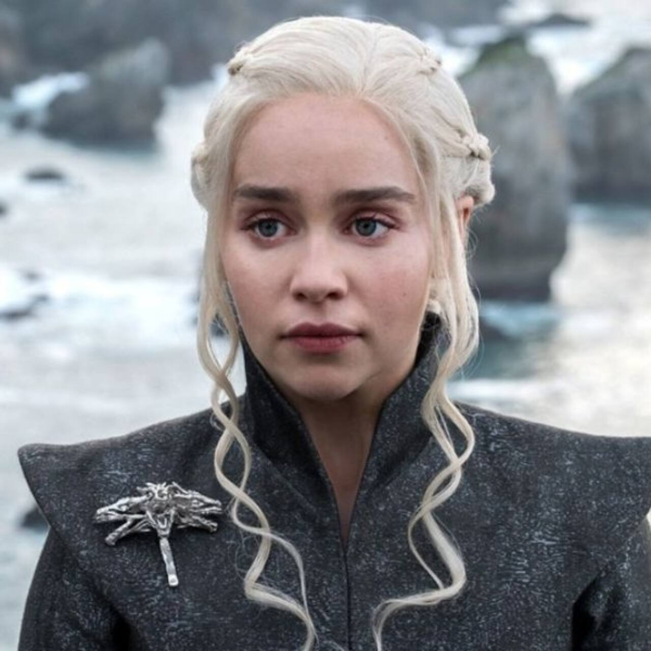 Game of Thrones enthusiasts can watch the Final episode with Emilia ...