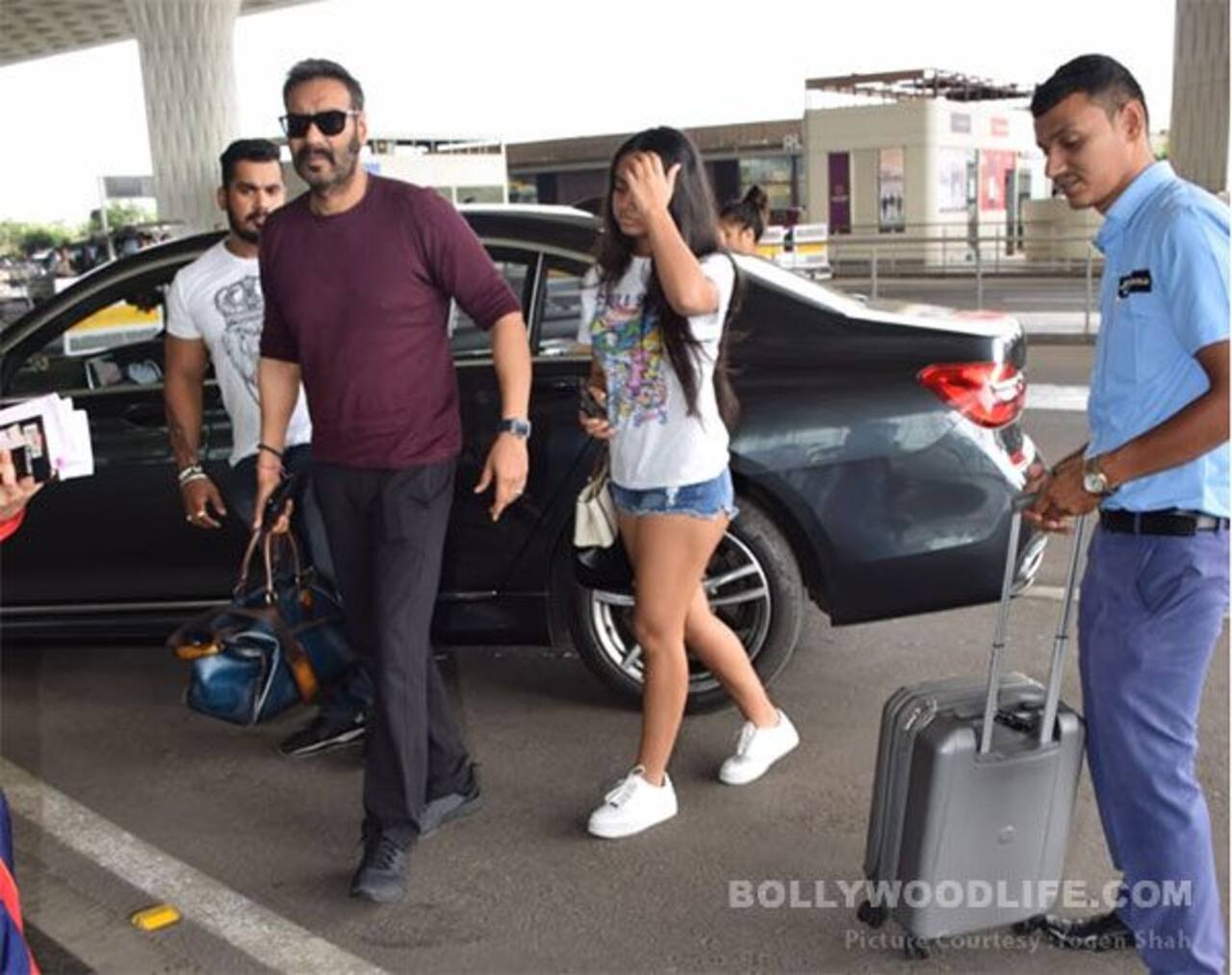 Ajay Devgn With Children Son Yug & Daughter Nysa Spotted At Mumbai ...