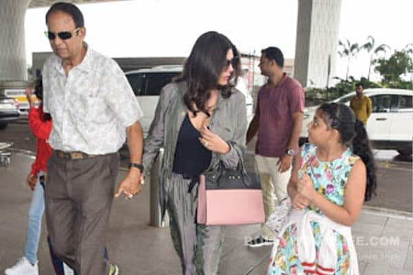 Sushmita Sen jets off to Goa with Rohman Shawl and family to attend ...