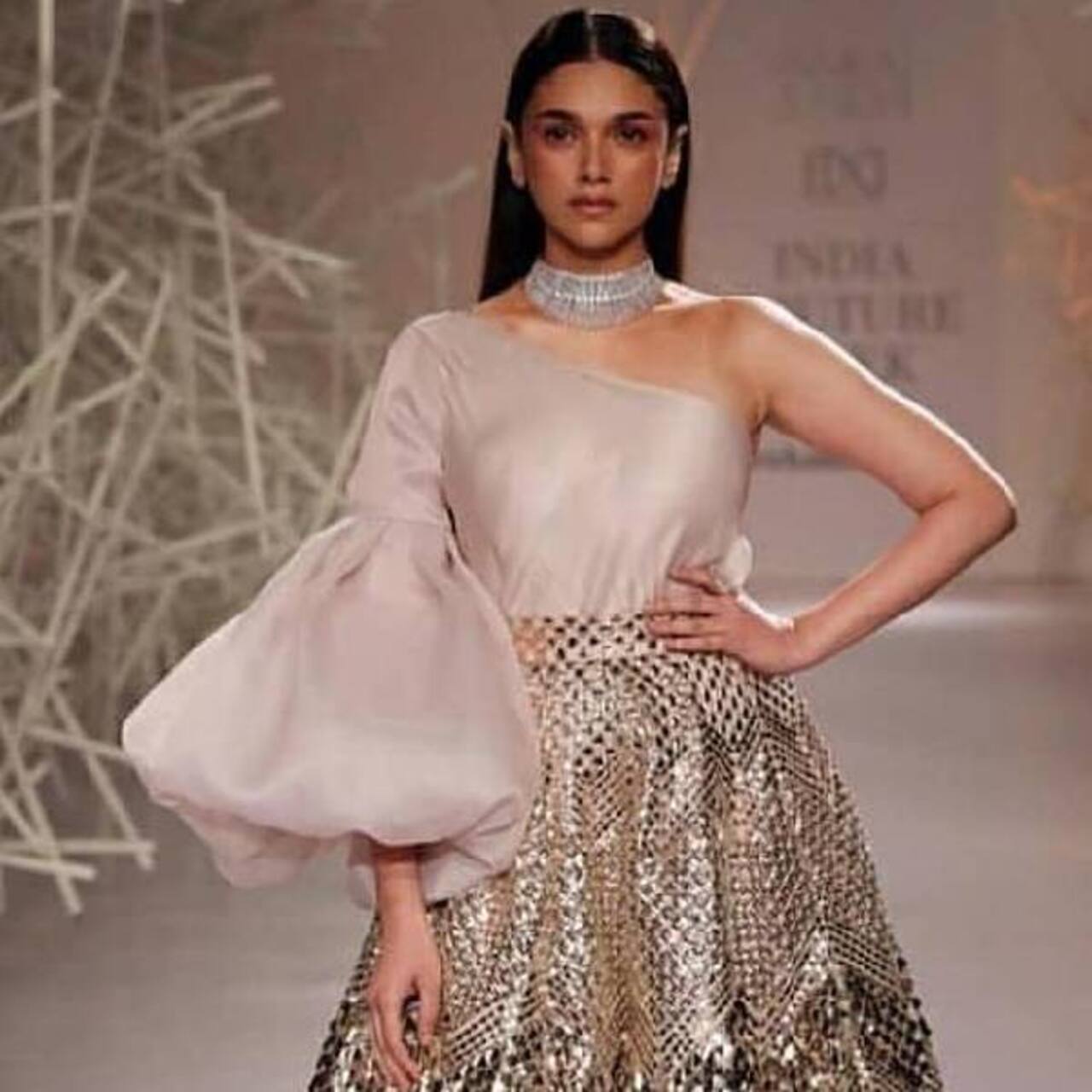 Aditi Rao Hydari turns showstopper for Pankaj and Nidhi's India Couture ...