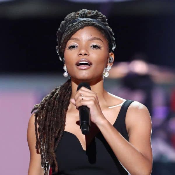 Singer Halle Bailey to play Ariel in the remake of The Little Mermaid ...