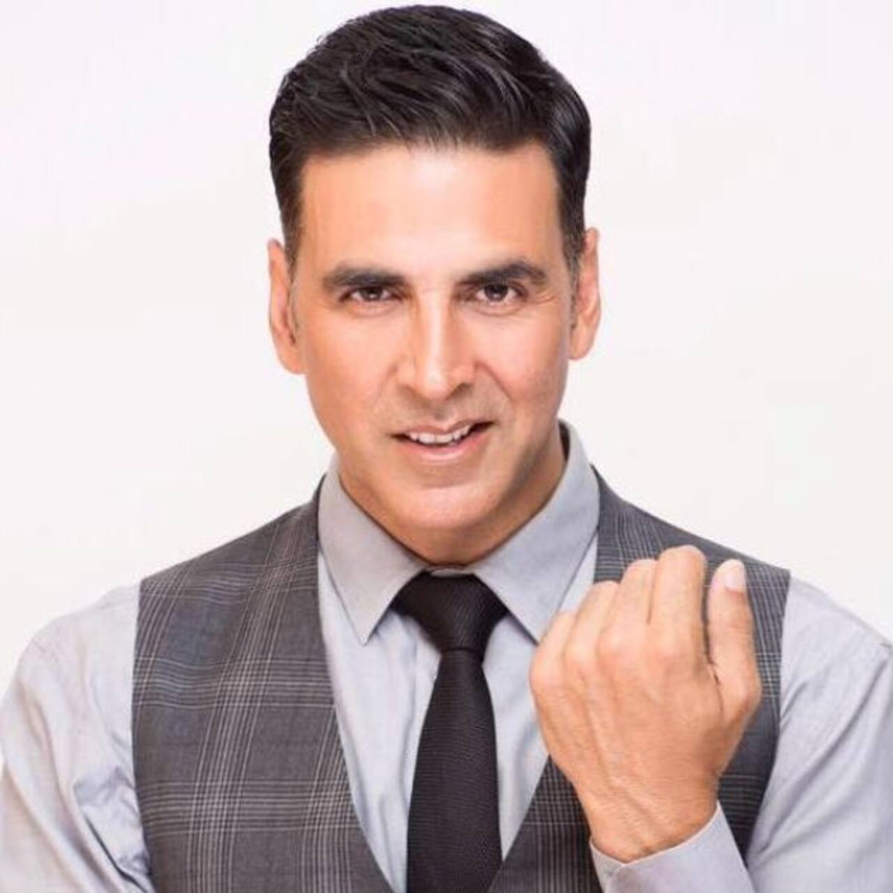 Akshay Kumar 4th highest paid actor in Forbes list after Dwayne Johnson ...