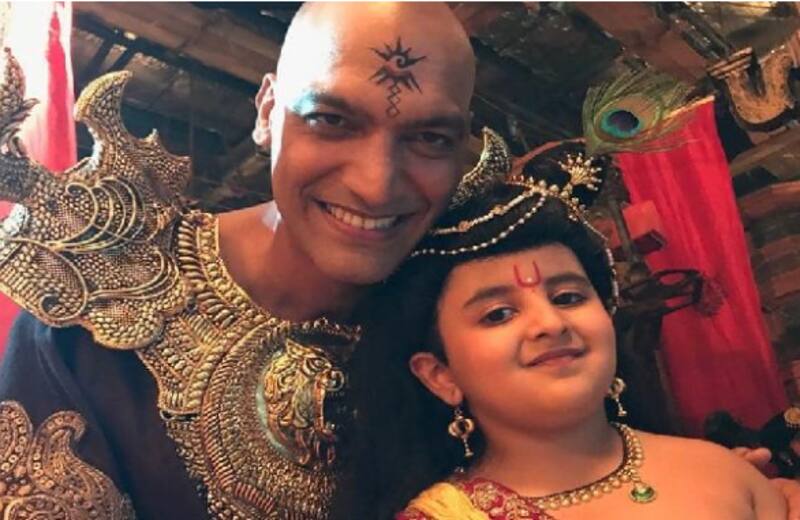 Paramavatar Shri Krishna: Nirnay Samadhiya aka Lord Krishna and Kans ...