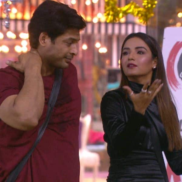 Bigg Boss 13: Fans feel Naagin 4's Jasmin Bhasin was biased towards ... Bigg Boss 13: Fans feel Naagin 4's Jasmin Bhasin was biased towards ...