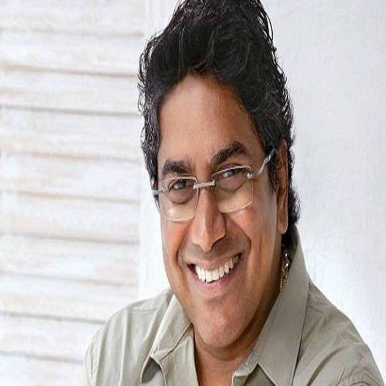 actress Manju Warrier get director Sreekumar Menon arrested