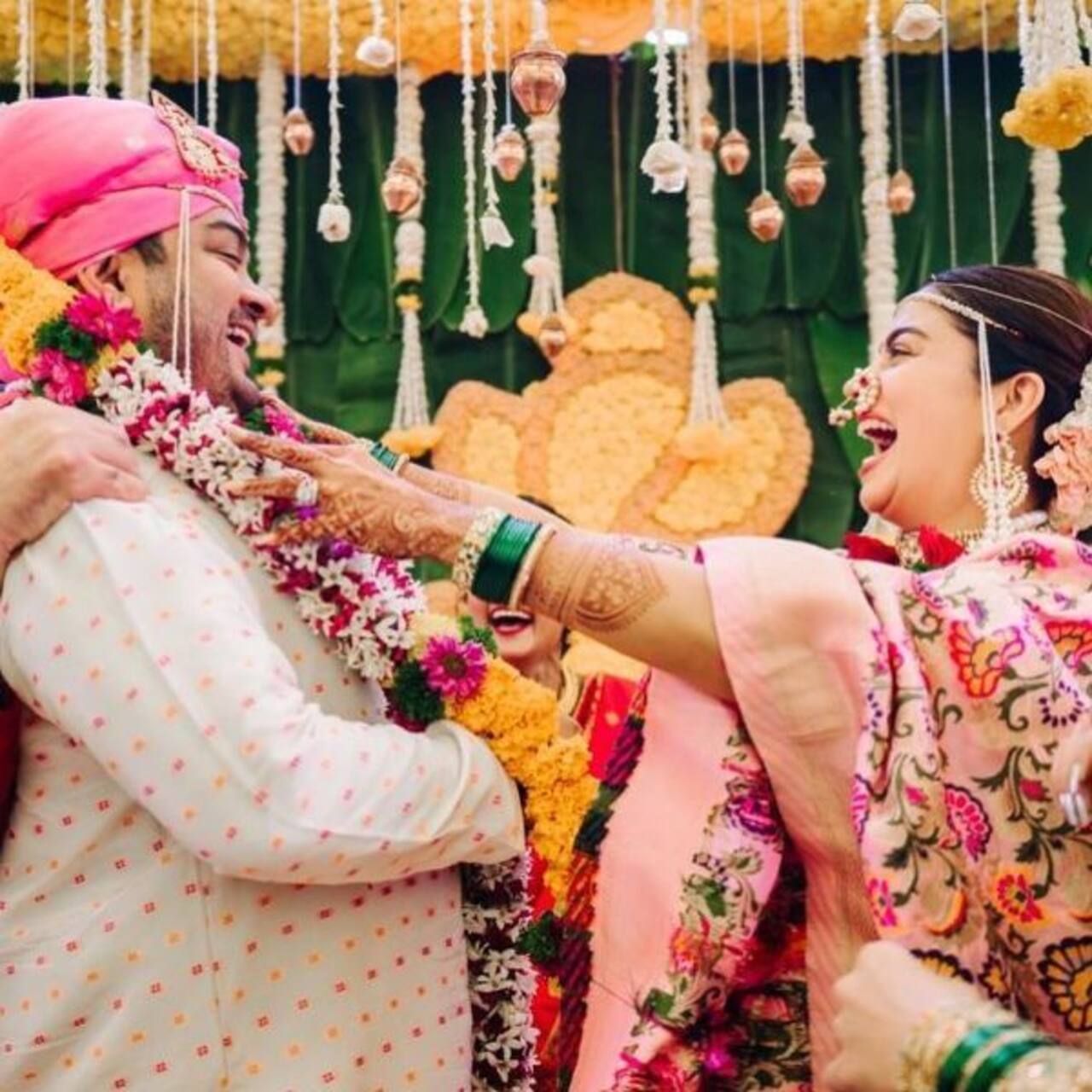 popular TV actress Neha Pendse got married