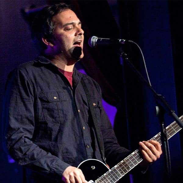 Grammy award winner singer Adam Schlesinger dies due to corona virus ...