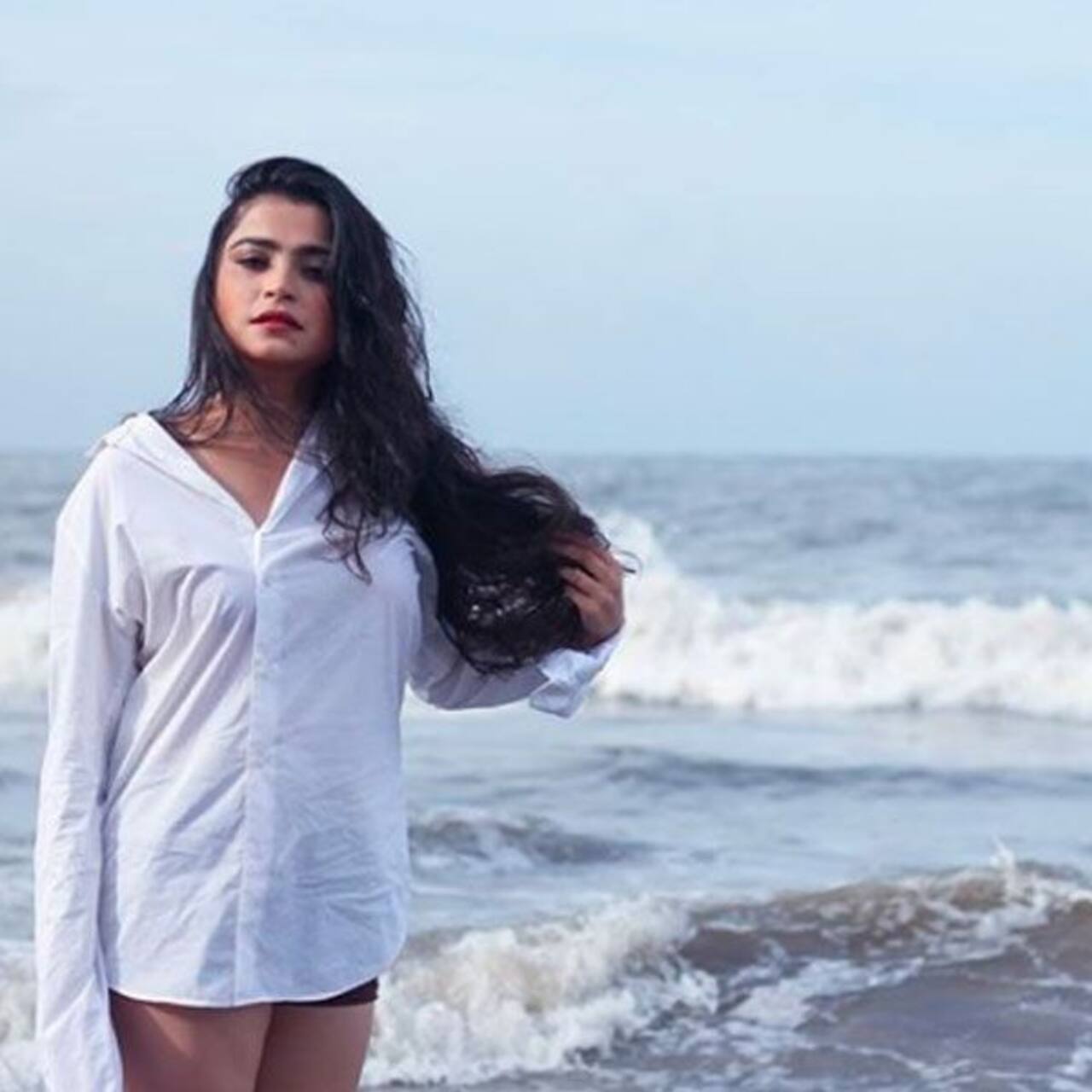 Harsha Khandeparkar will replace Mohena Kumari Singh in Shivangi Joshi ...