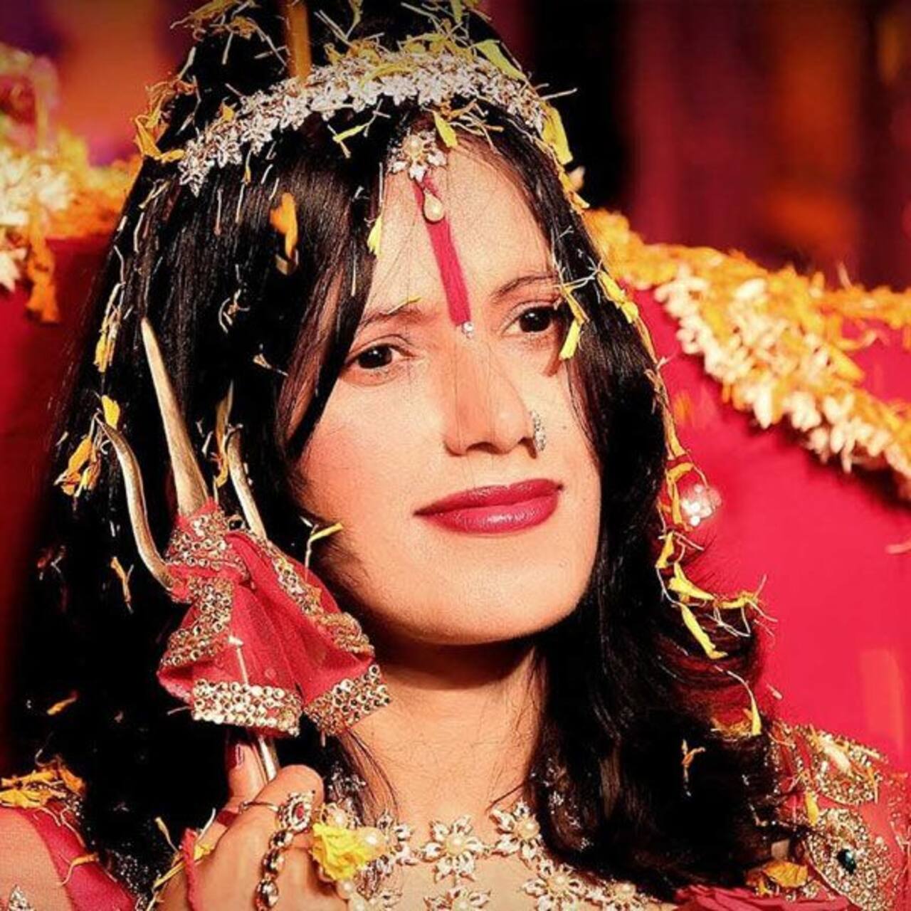 Bigg Boss 14: Radhe Maa All set to Enter in Salman Khan's Show, Makers ...