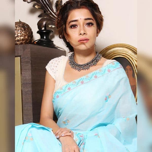 Let Uttaran's Tina Datta show you how to add your charm in six yards of ...