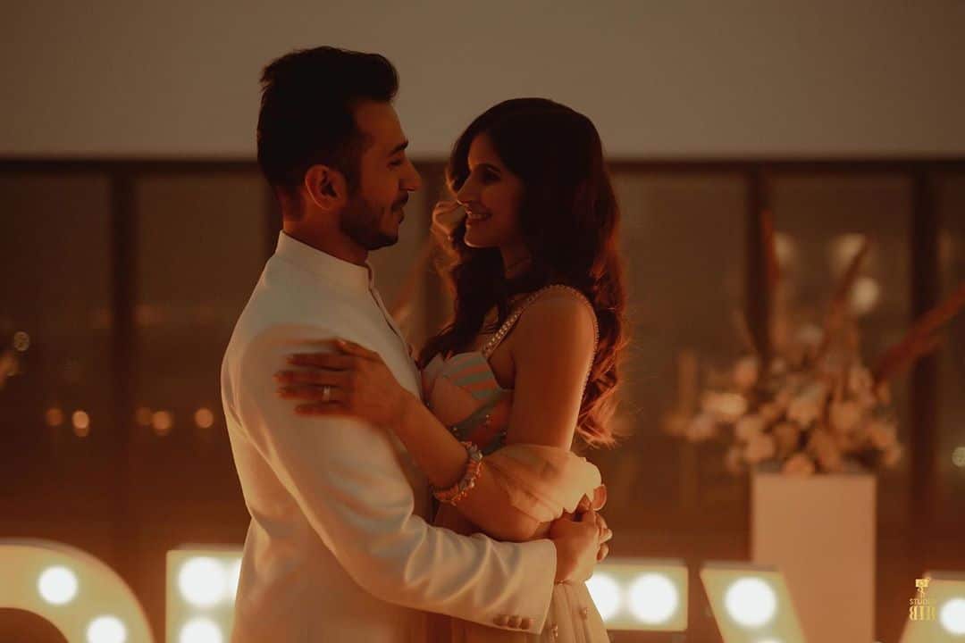Bom Diggy Diggy sensation Sakshi Malik gets engaged to long-time ...