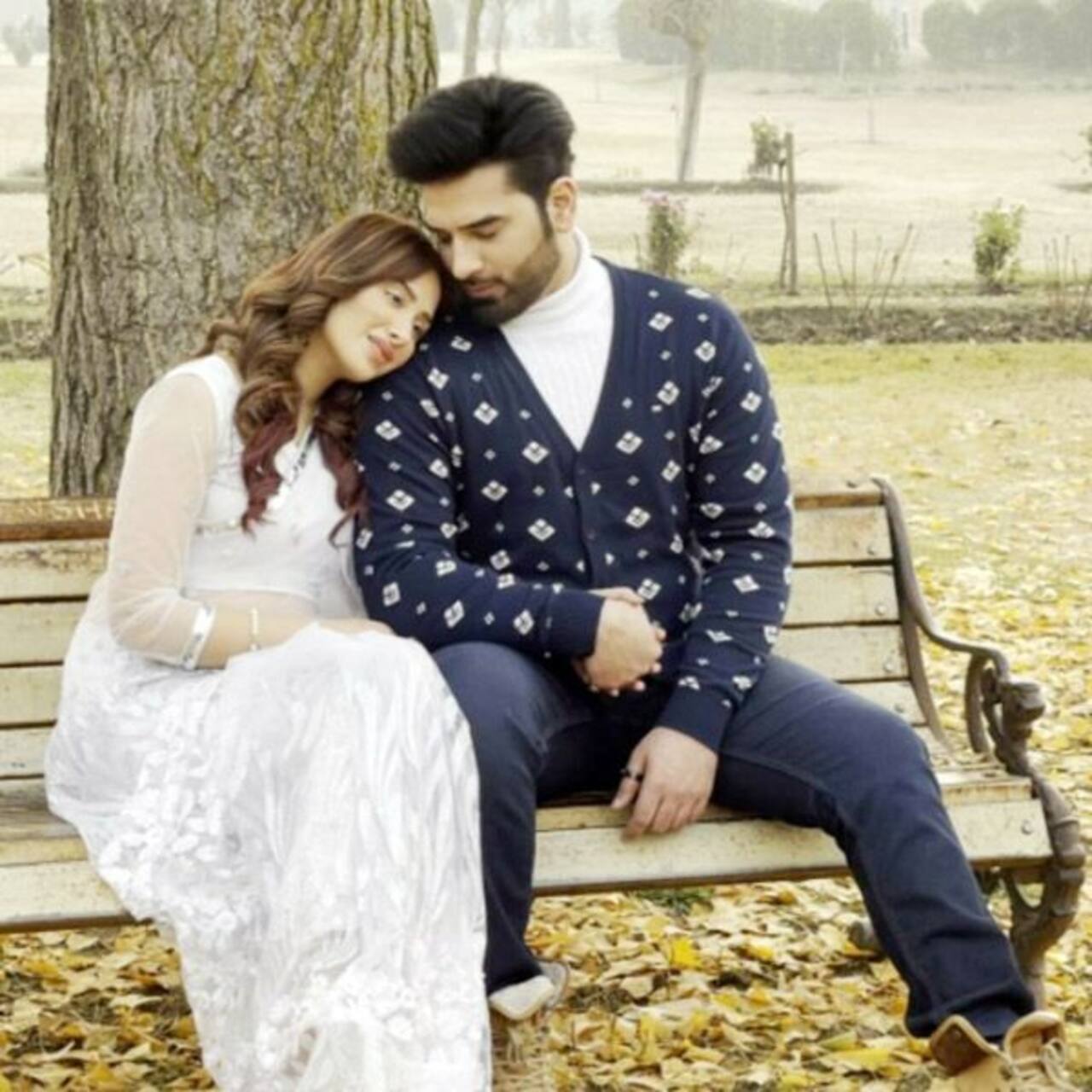 Mahira Sharma and Paras Chhabra's recent pics are couple and fashion ...