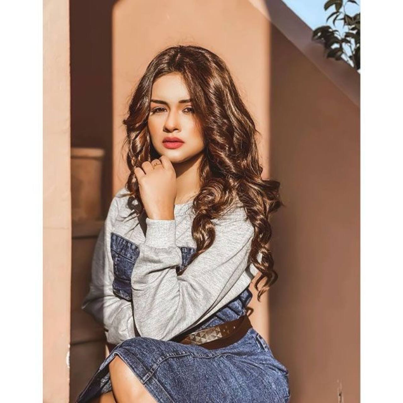 Aladdin Naam Toh Suna Hoga actress Avneet Kaur looks PRETTY in her ...
