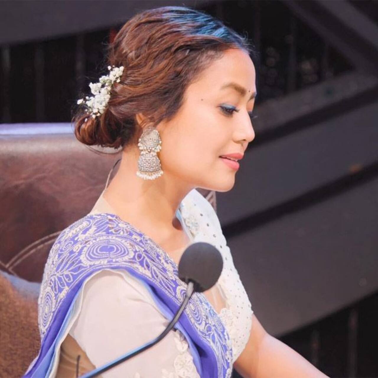 Neha Kakkar looks enthralling in her latest pictures from the sets of ...