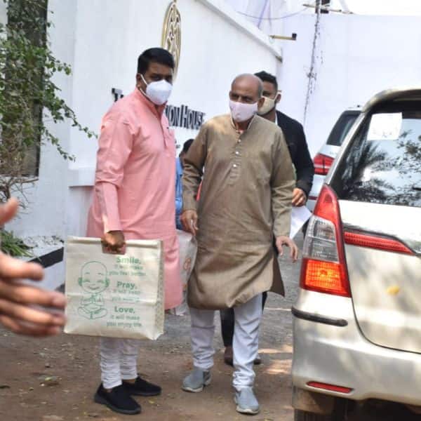 Varun Dhawan and Natasha Dalal wedding: The pandit arrives at the venue ...