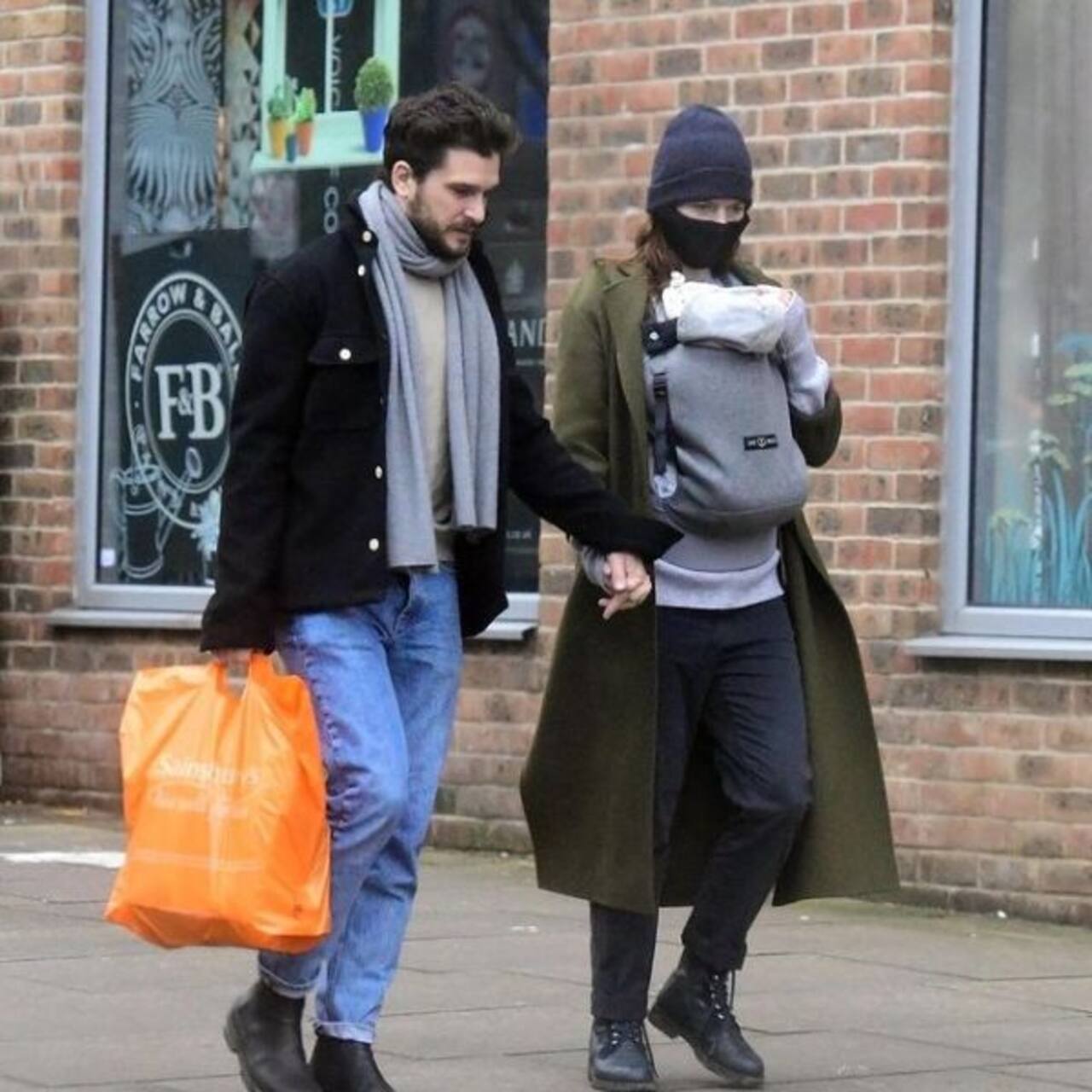 Congratulations! Game of Thrones stars Kit Harington and Rose Leslie ...