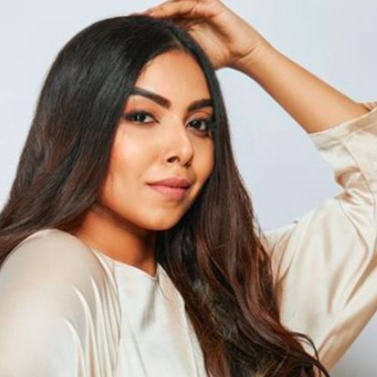 Akshaya Alshi is a famous Fahion Influencer in the Industry, with ...