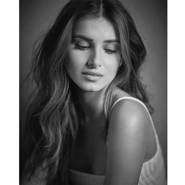 Tadap actress Tara Sutaria is here to steal your hearts with her ...