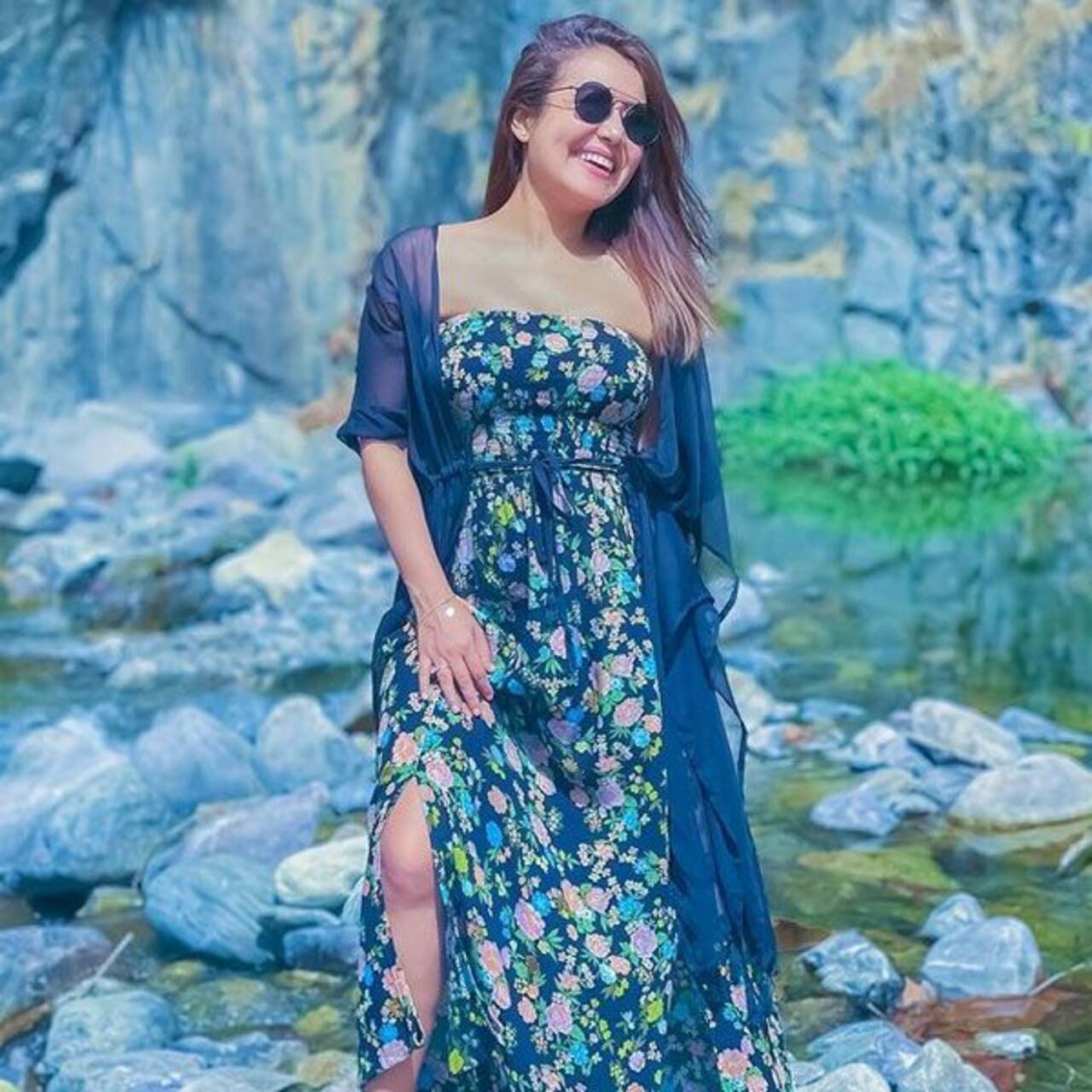 Indian Idol 12 judge Neha Kakkar's off-shoulder, floral blue dress ...