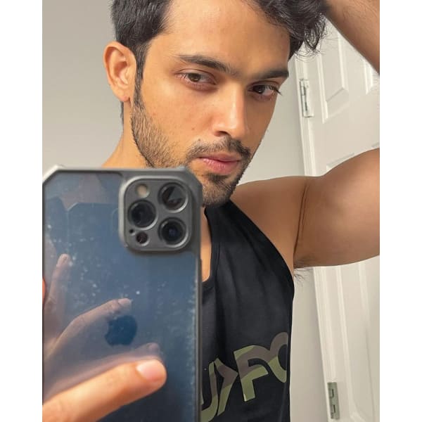Parth Samthaan aka HERO cannot stop flaunting his biceps, and here’s ...