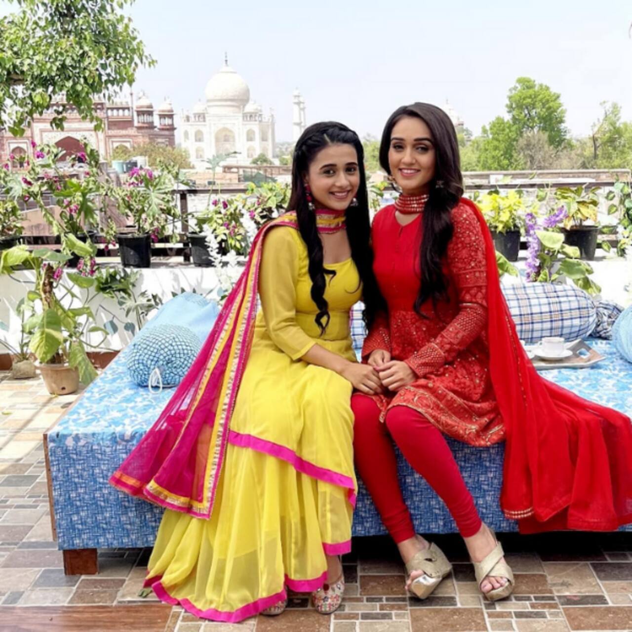 Sasural Simar Ka 2: THESE BTS pictures of the cast at the Taj Mahal ...