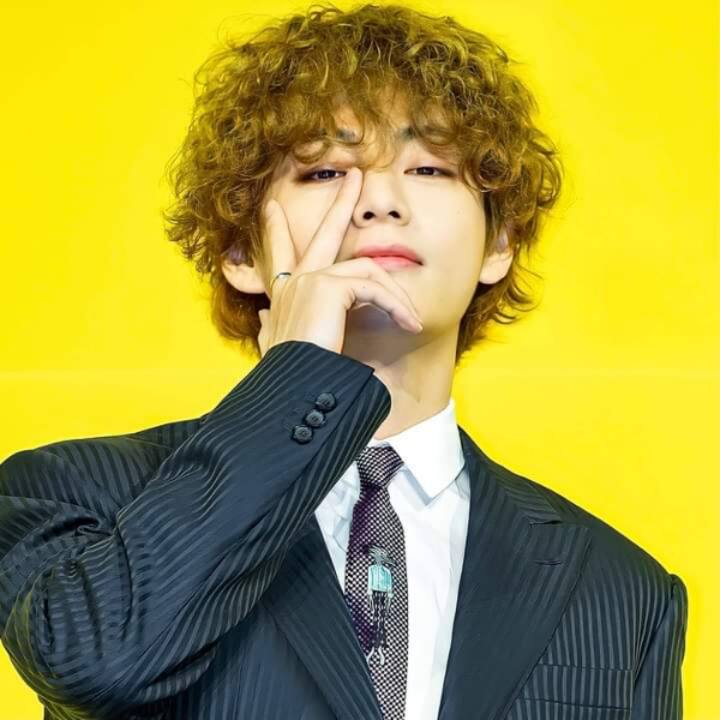 BTS’s V aka Kim Taehyung debuts permed hair at BUTTER’s press con and ...