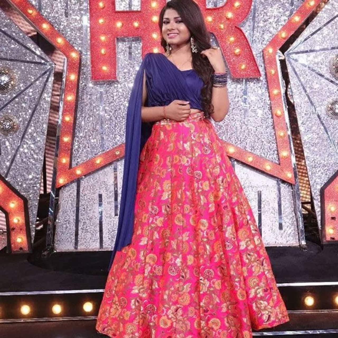 Indian Idol 12: Arunita Kanjilal's resplendent look from the latest ...