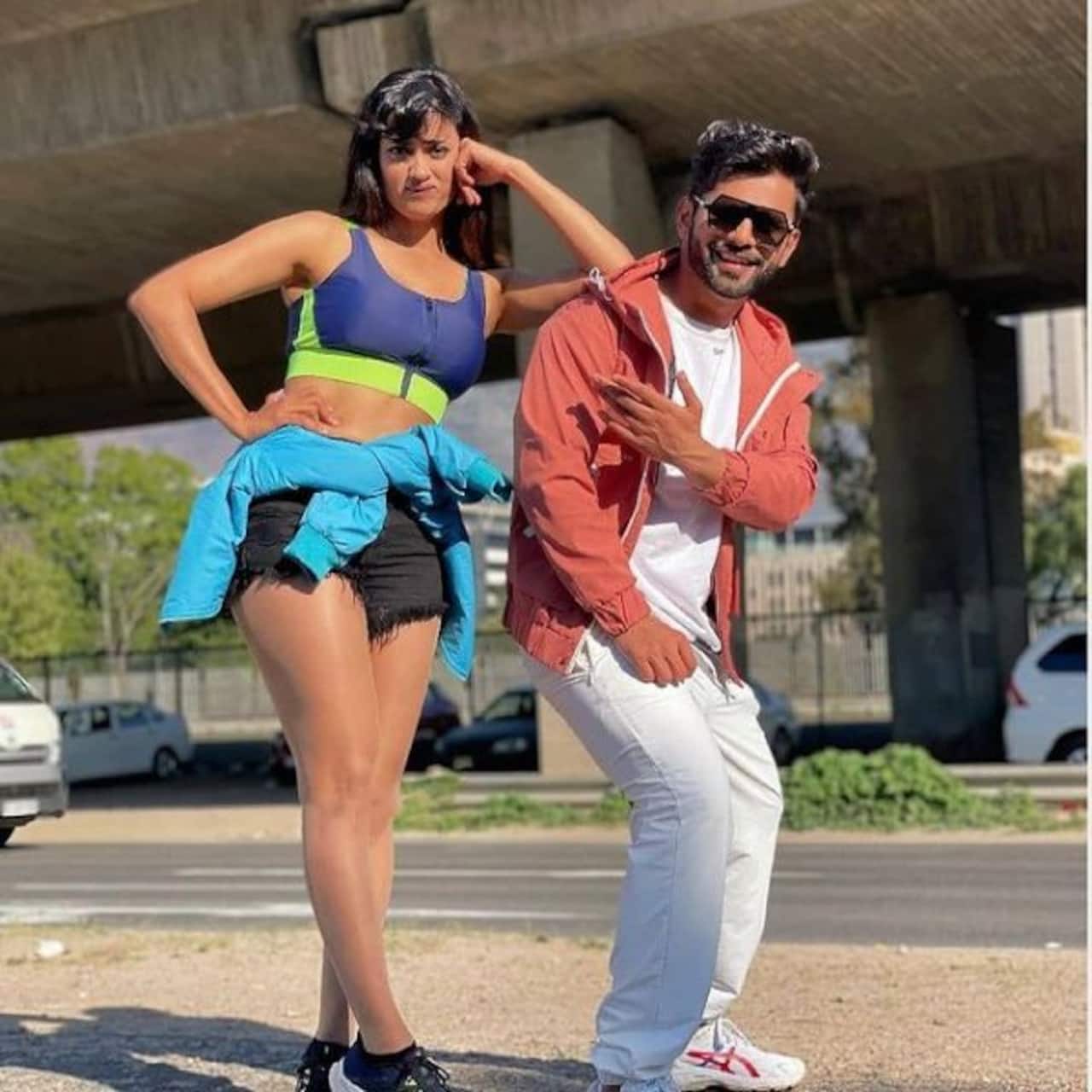 Trending entertainment photo gallery: Alia Bhatt, Kangana Ranaut, Vicky ...