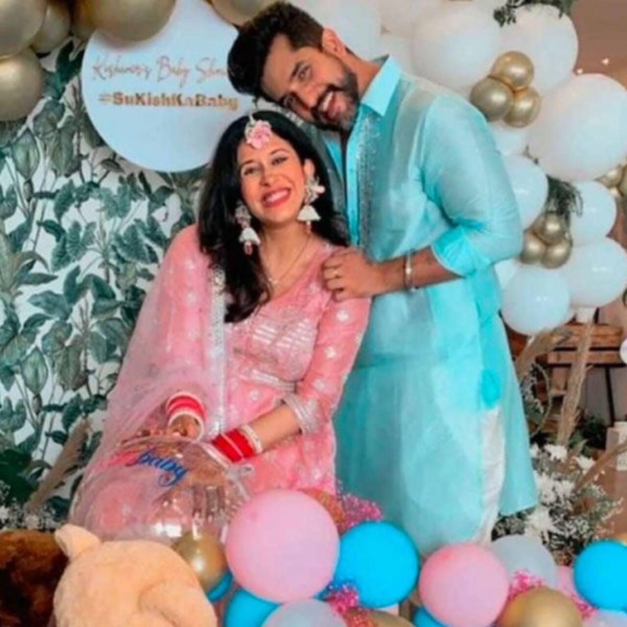 Kishwer Merchant looks resplendent in a pink lehenga for her baby ...
