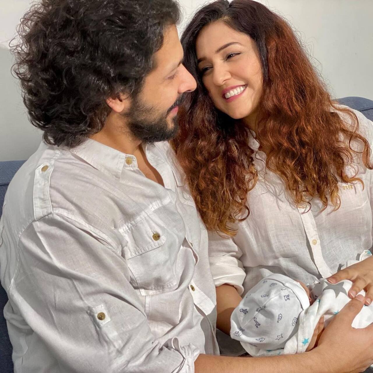 Neeti Mohan and Nihar Pandya share the FIRST picture of their son, Aryaveer