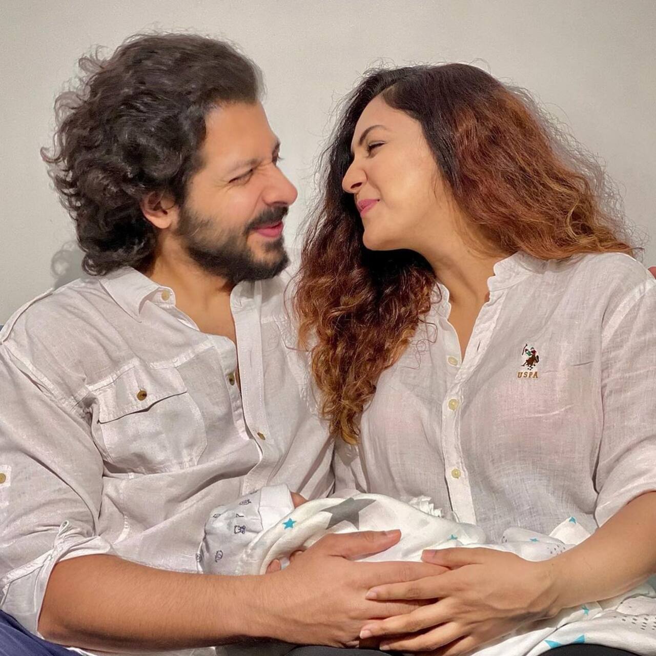 Neeti Mohan and Nihar Pandya share the FIRST picture of their son, Aryaveer