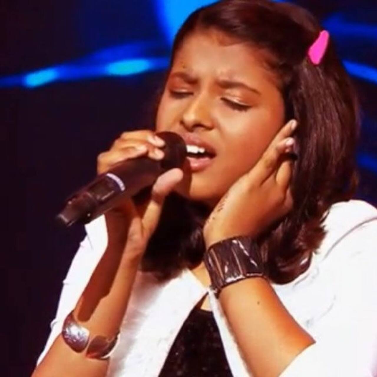 Indian Idol 12: Arunita Kanjilal's UNSEEN throwback pictures will leave ...