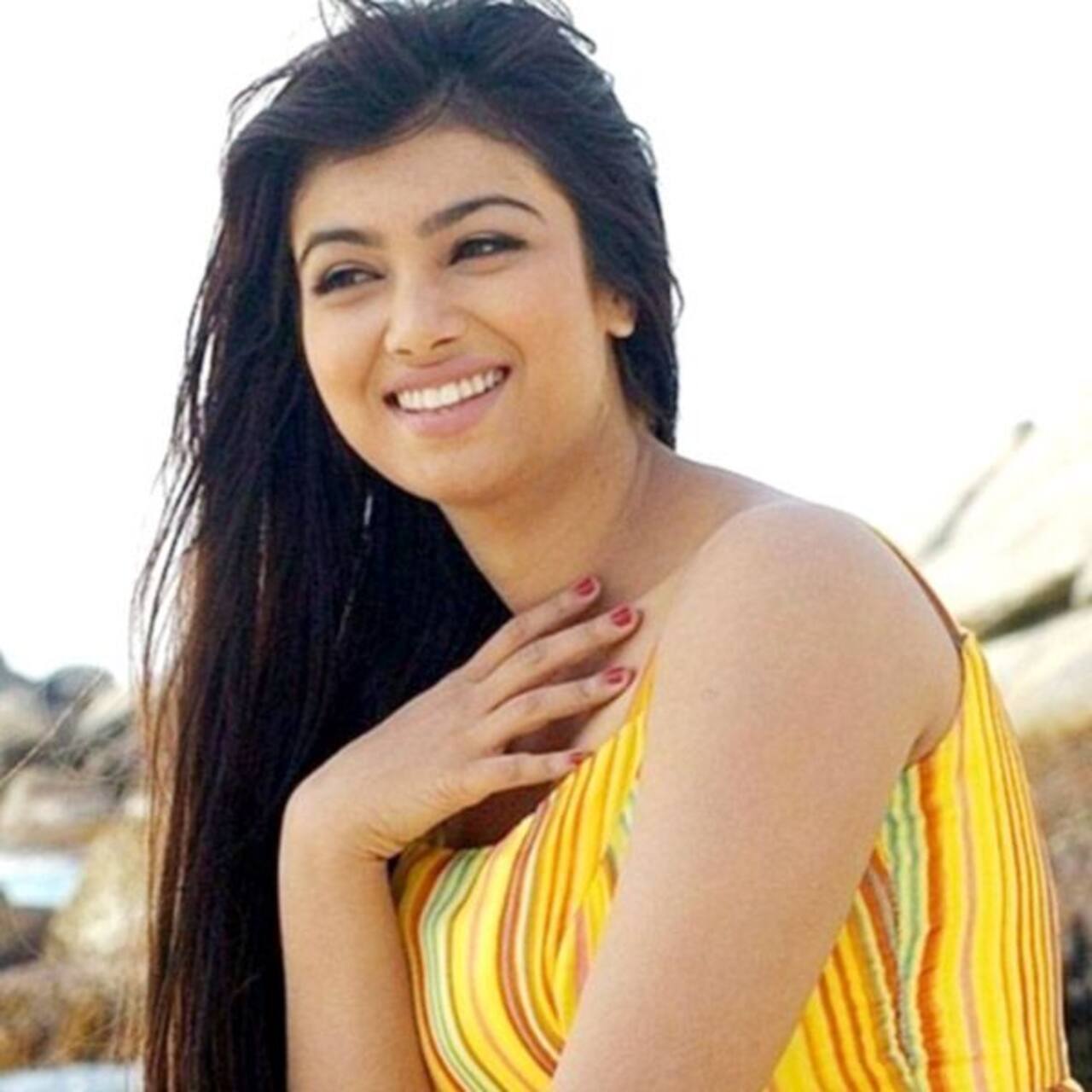 Deepika Padukone, Dia Mirza, Ayesha Takia and more Bollywood actresses ...