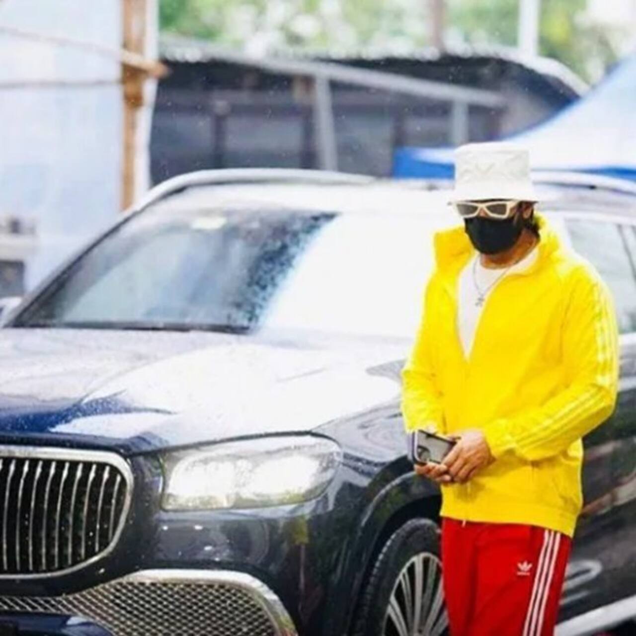 Ranveer Singh gifts himself a new Mercedes Maybach GLS 600 – here's a ...