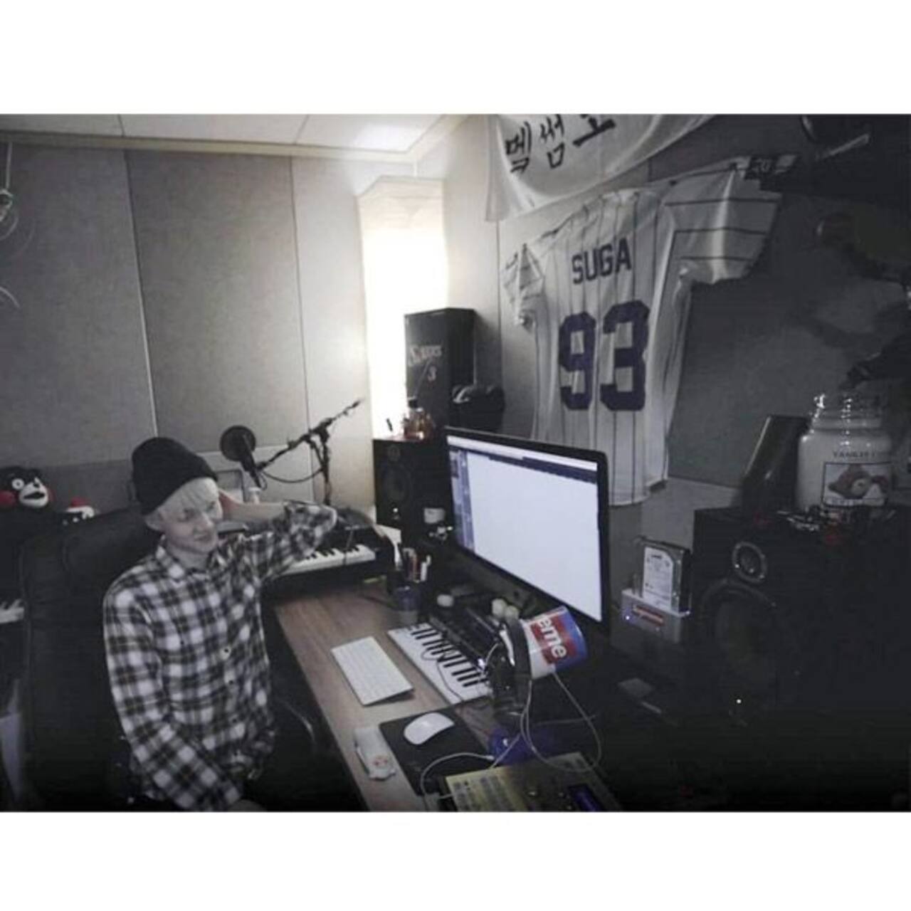 BTS: Suga's Genius Lab personal studio is a like a haven for any ...