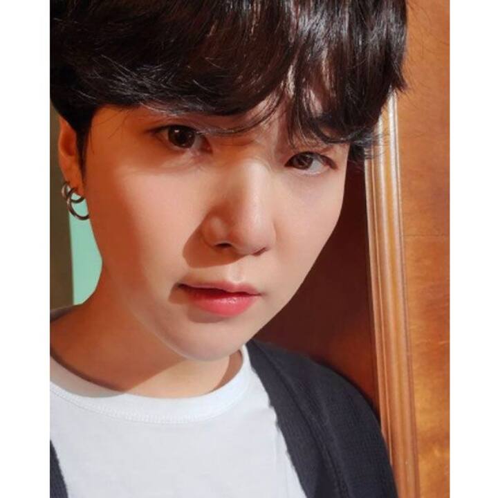 BTS: 9 times SUGA went without makeup and left us swooning over his ...