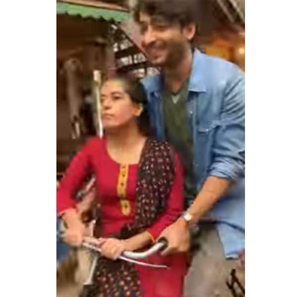 Pavitra Rishta 2: Shaheer Sheikh meets Ankita Lokhande’s family; BTS ...
