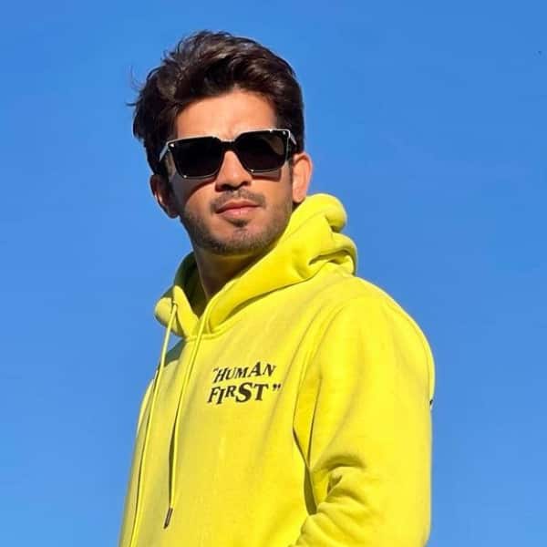 Tiger Shroff, Arjun Bijlani, Disha Parmar and more Bollywood and ...