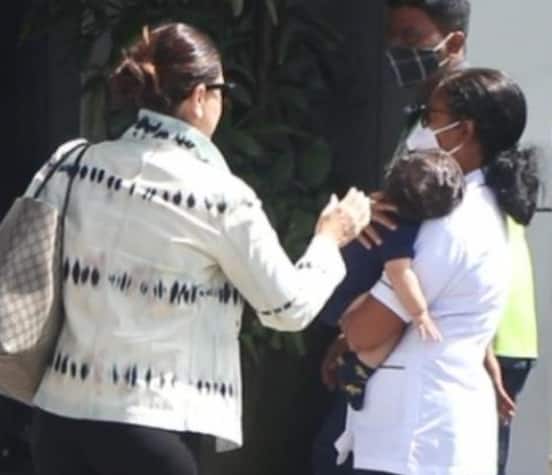 Kareena Kapoor Khan's baby boy Jeh Ali Khan makes his second public ...