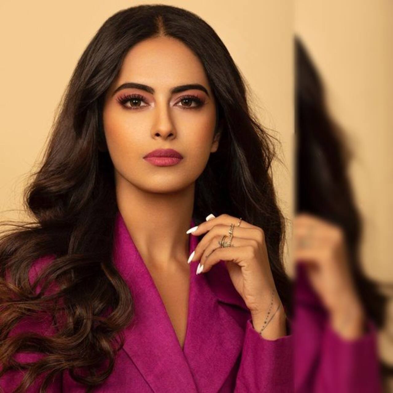 Balika Vadhu star Avika Gor makes a bold statement with blazers in her ...