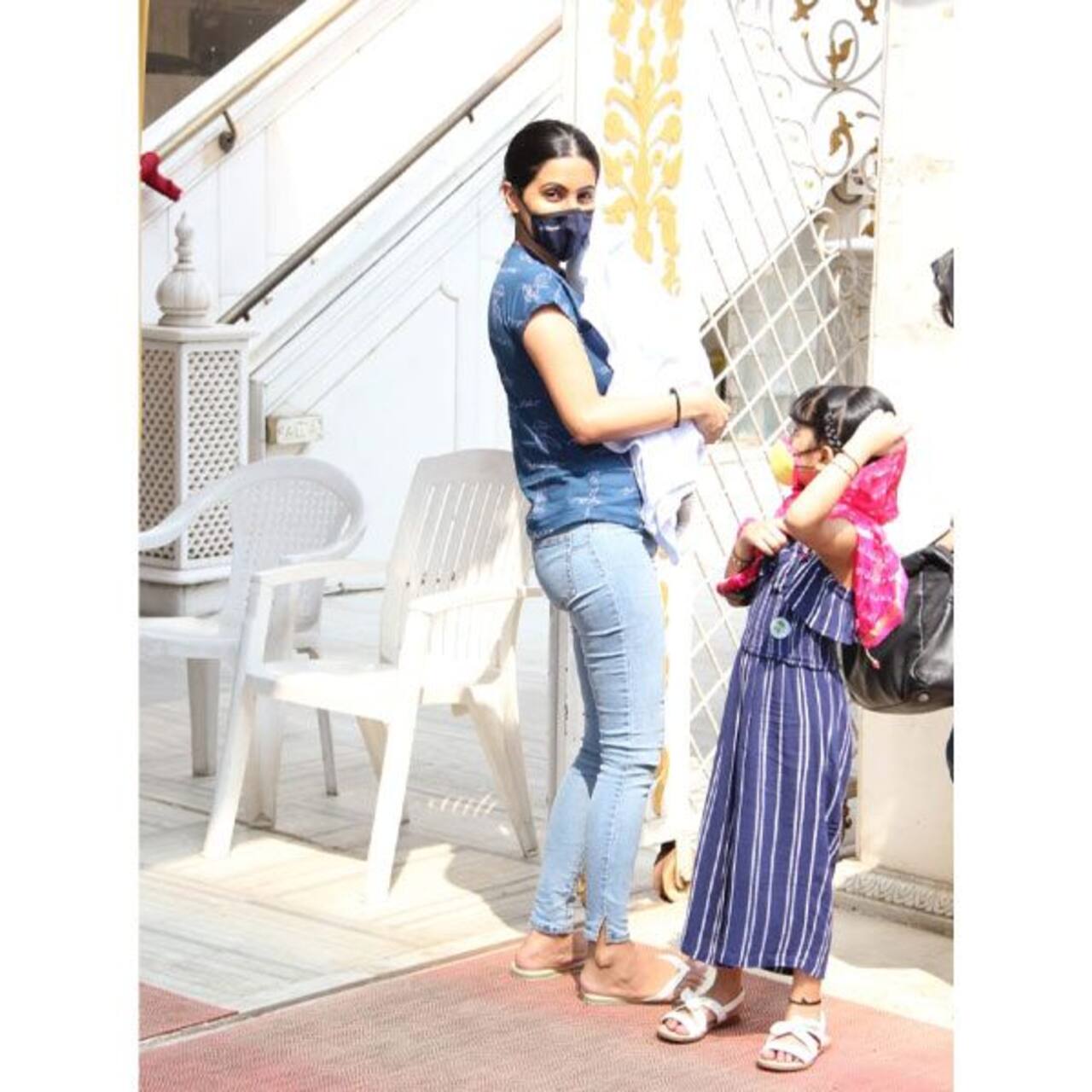 Geeta Basra steps out with her newborn baby boy for the first time to ...