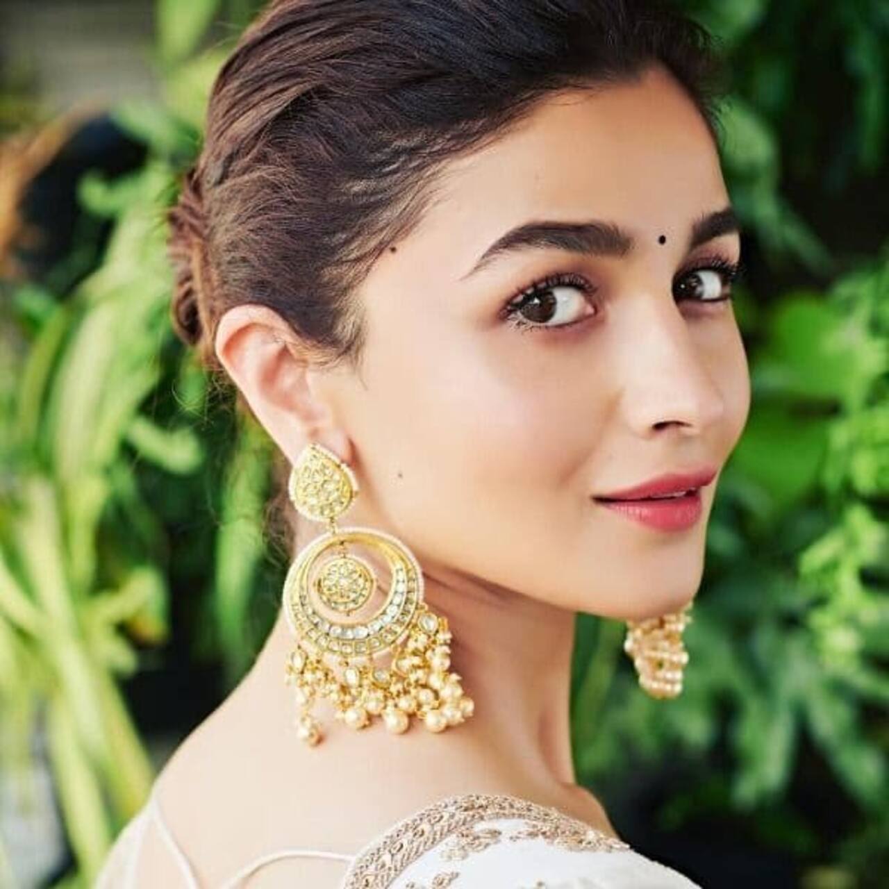 Deepika Padukone, Kangana Ranaut, Alia Bhatt and more: 7 Bollywood ...