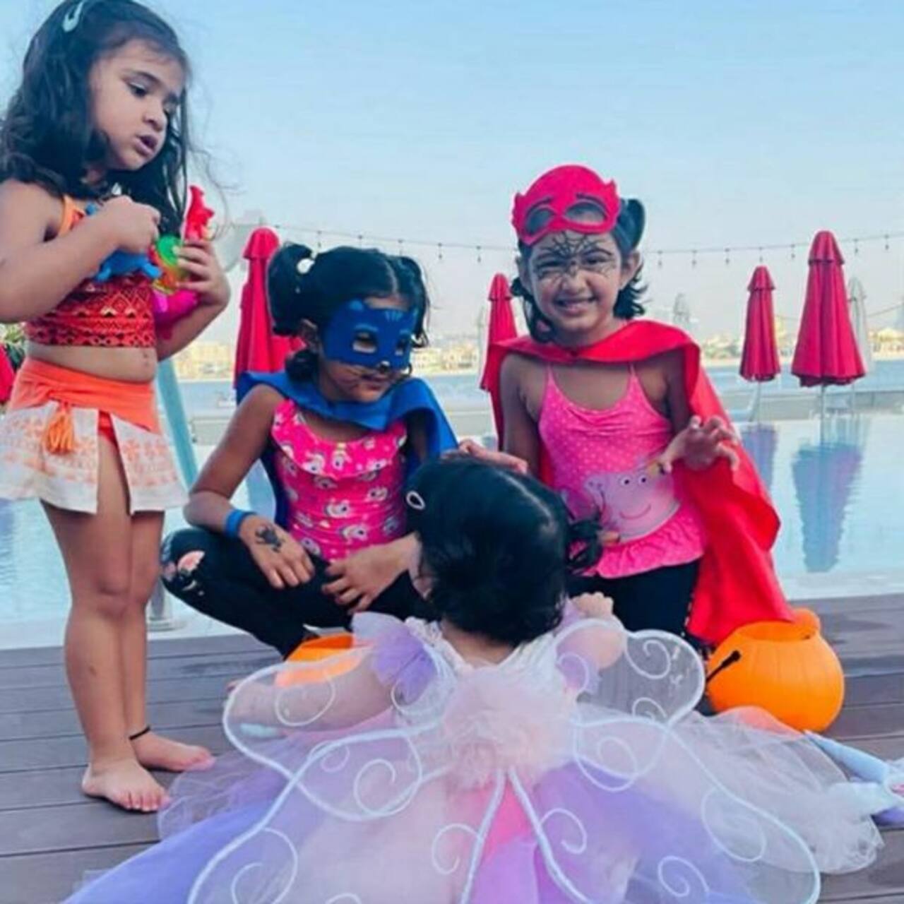 Halloween 2021: परी बनकर झूमीं Anushka Sharma की बेटी वमिका, तो Inaaya ...